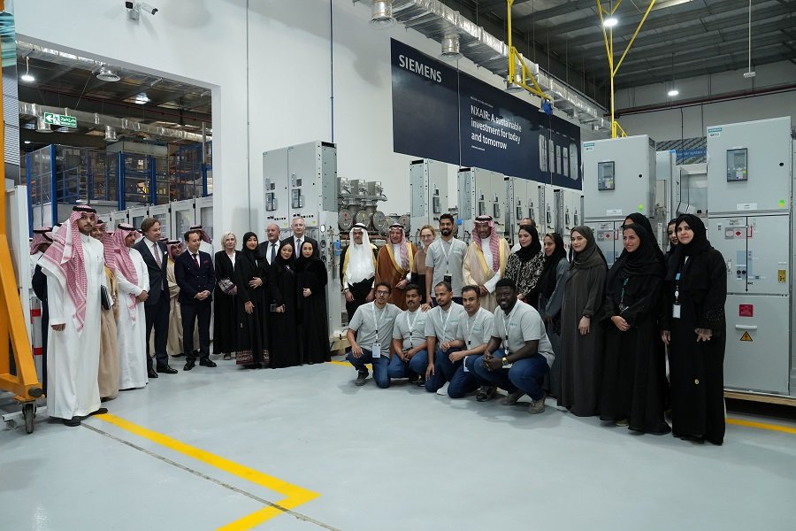 Minister of Industry & Mineral Resources inaugurates Siemens electrical ...