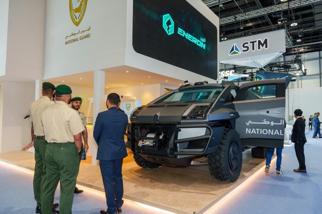“إنيرون” تعيد تعريف التنقل التكتيكي والدوريات الأمنية مع مركبتي “ماغنوس ...